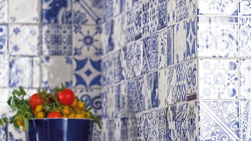 Retro obklady do koupelny RAKO Majolika 20x60 cm | GRES